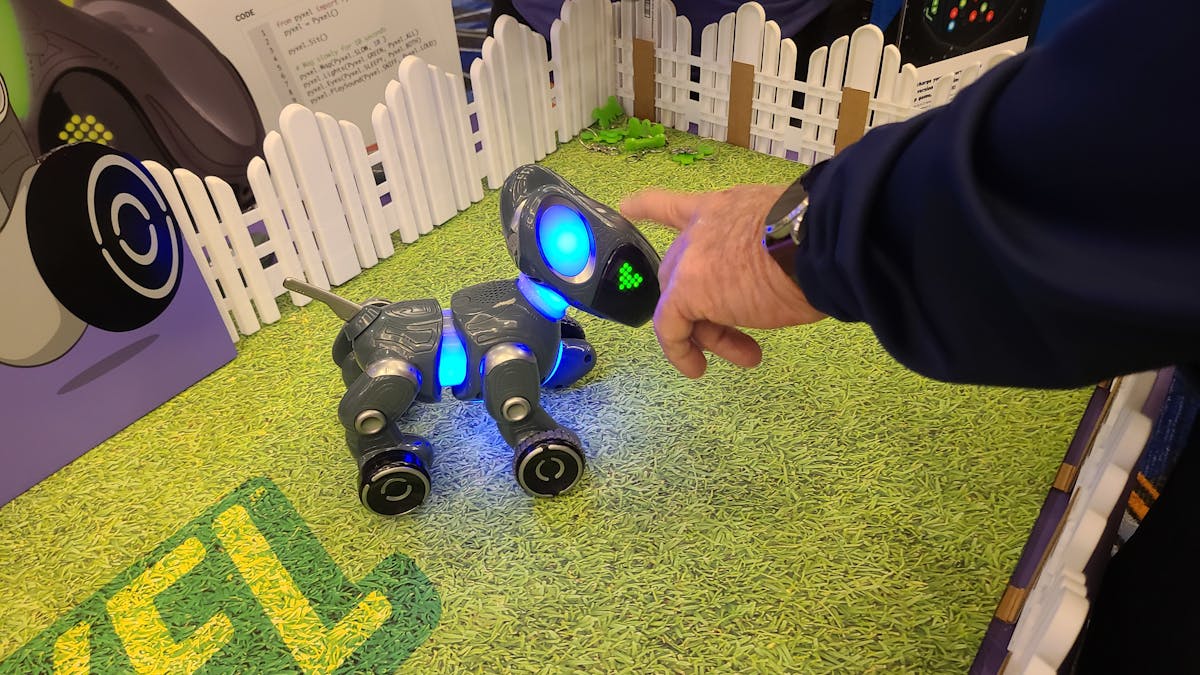 Codable Robot Dog Makes Coding Fun and Easy | Electronic Design