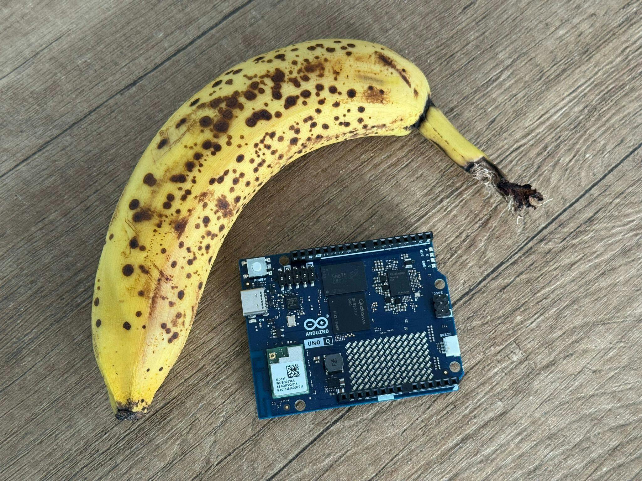 Qualcomm Acquires Arduino: Arduino "UNO Q" Runs AI LLM Code from ...